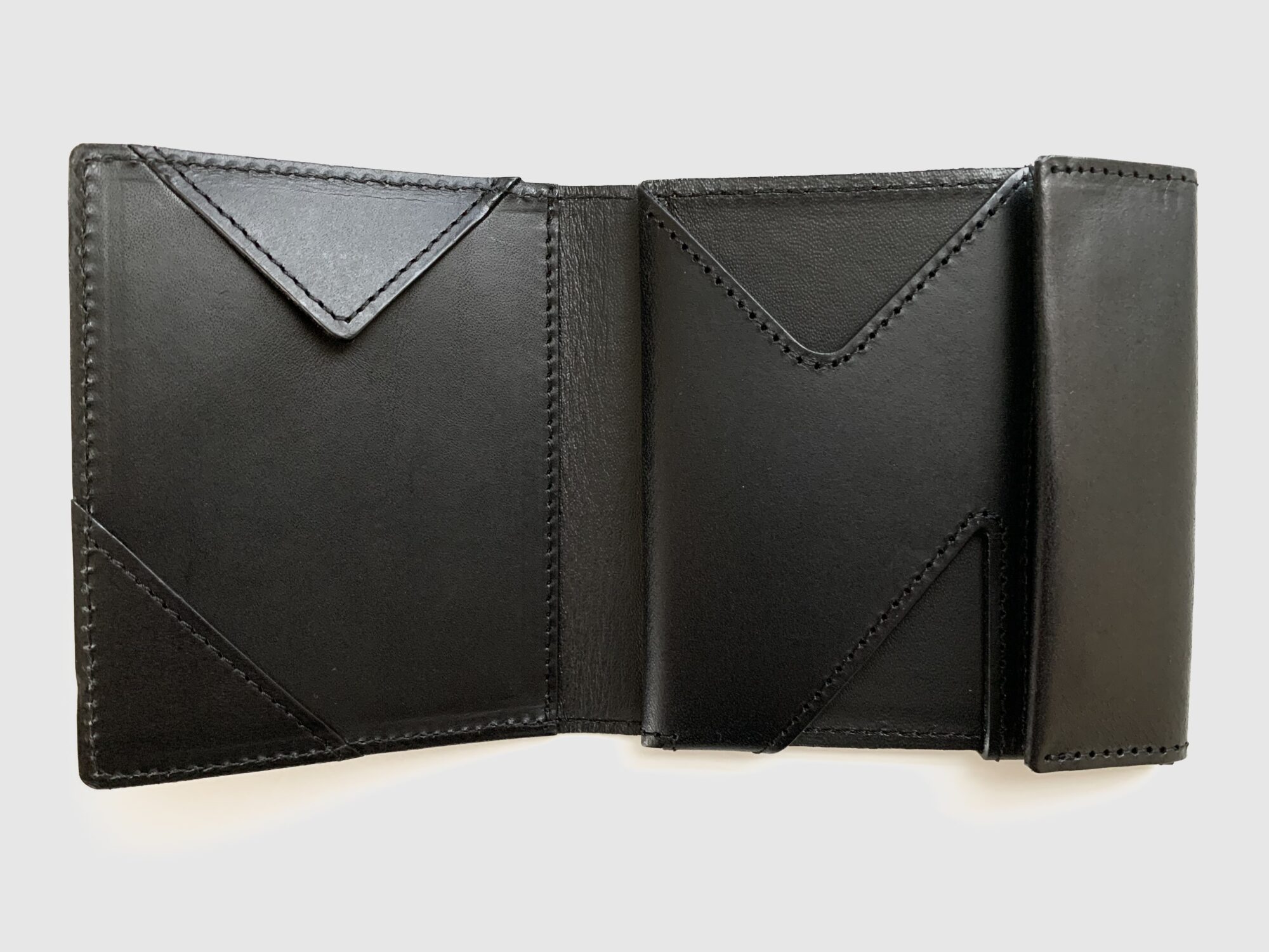 小銭が999円入る薄さが魅力のキャッシュレス財布「abrAsus 薄い財布 ブッテーロレザーレビュー」 | ぐーたら栽培日記